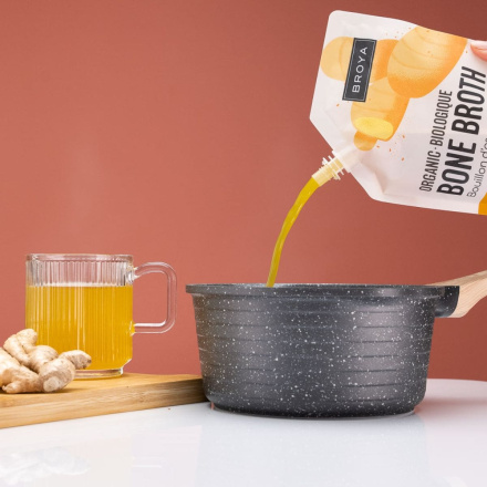 Broya Organic Chicken Bone Broth Turmeric & Ginger at NaturaMarket