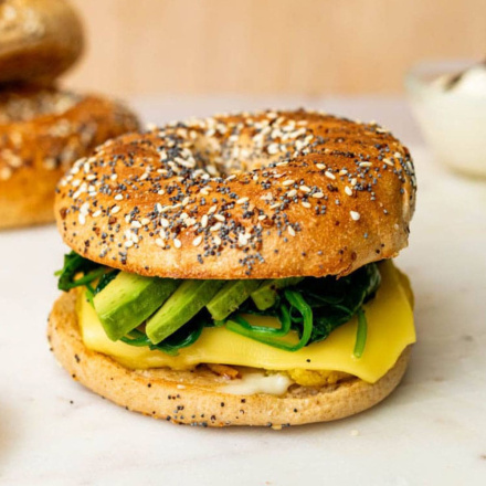 Silver Hills Organic Sprouted Whole Grain Bagel Everything at NaturaMarket